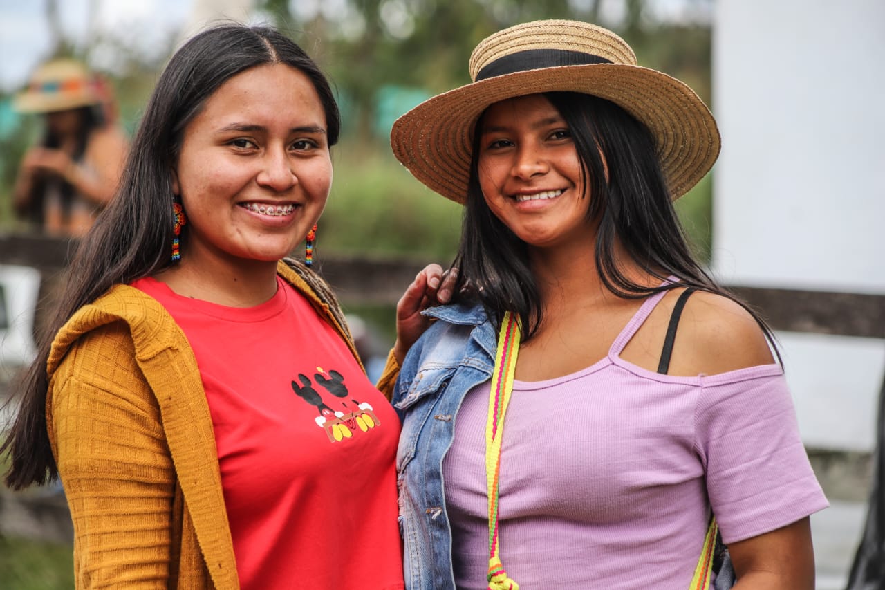 Mujeres rompiendo barreras: caminantes de la palabra y la acción ...